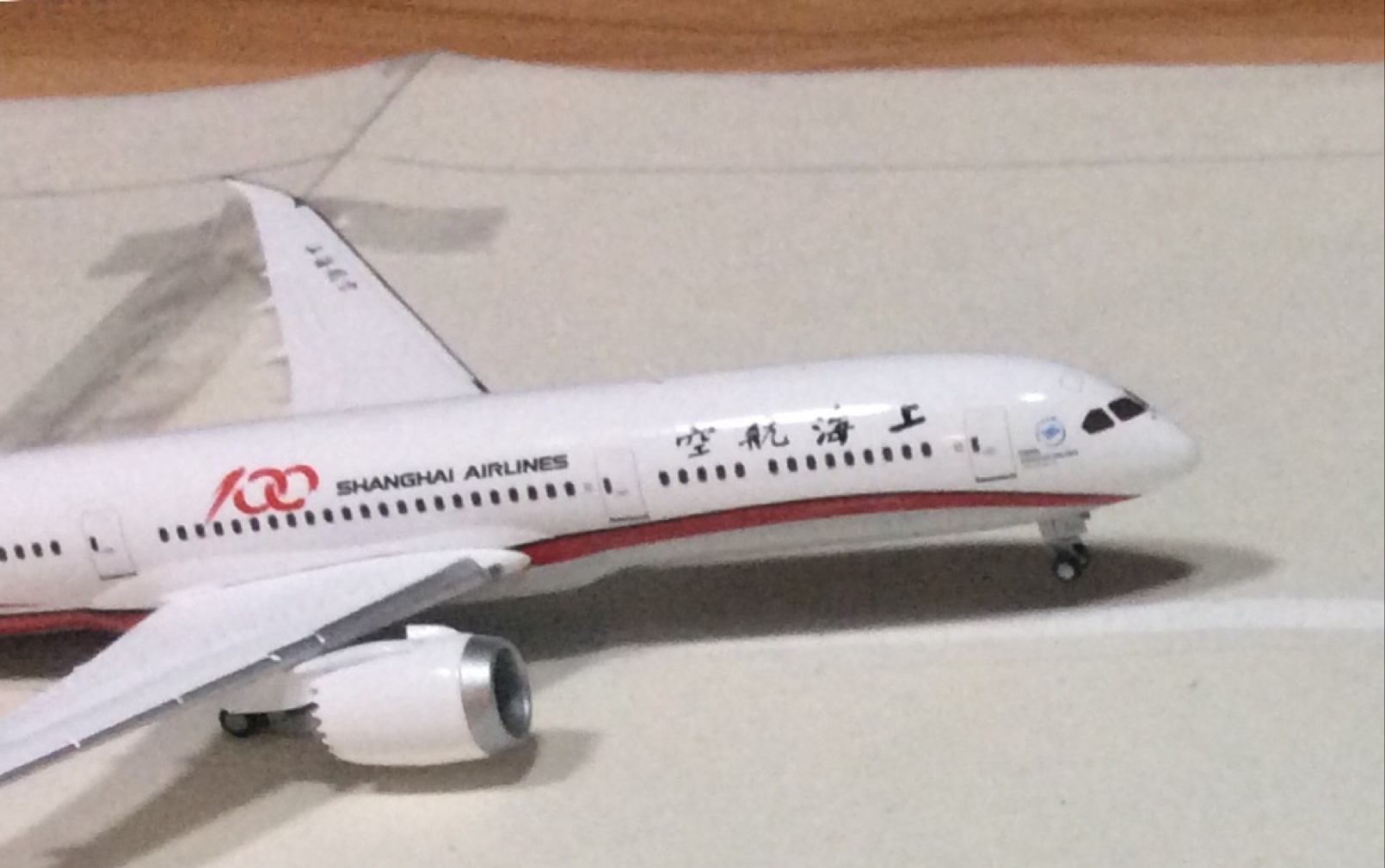 jc wings 上海航空波音787-9 1:400模型测评