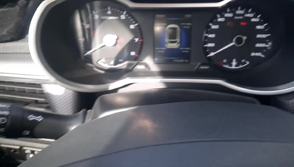 帝豪gs配有自动大灯,定速巡航系统!「来自懂车帝车友圈」