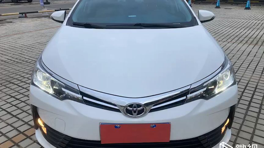 2019年丰田卡罗拉1.2T自动天窗导航