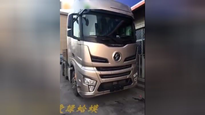 完爆天龙旗舰,卡友首次曝光最新陕汽重卡旗舰车型,这颜值逆天了