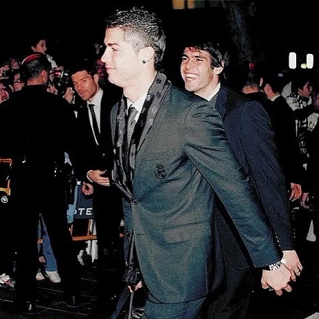 吃葡萄不吐葡萄C 