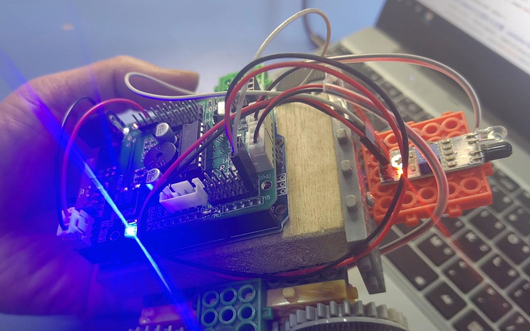 ...米思齐图形化编程救援机器人救援小车编程入门教程几分钟轻松学会