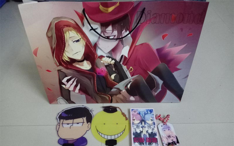 第一次去参加漫展,赢来的福袋开袋里面有啥呢?