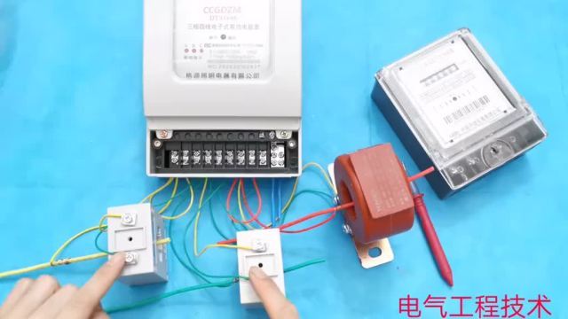 三相电表怎么接电流互感器?.