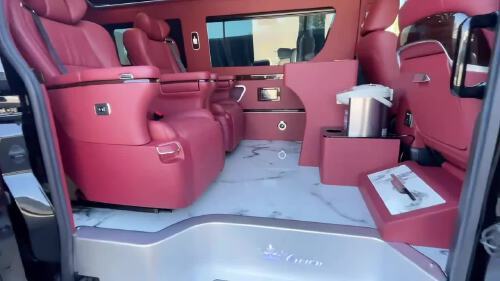 丰田商务车奢华升级!7座大空间,老板座驾新选择