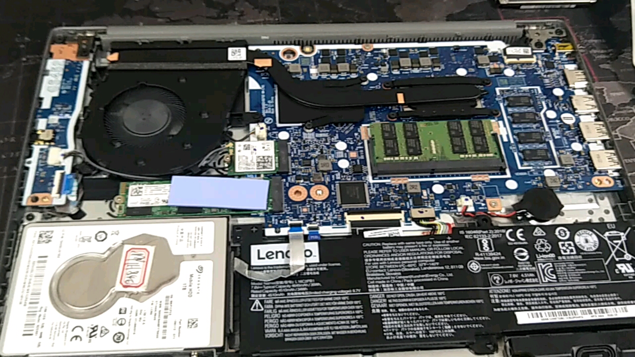 联想笔记本硬盘加装机械的问题。转接线一定要按照主板型号买。