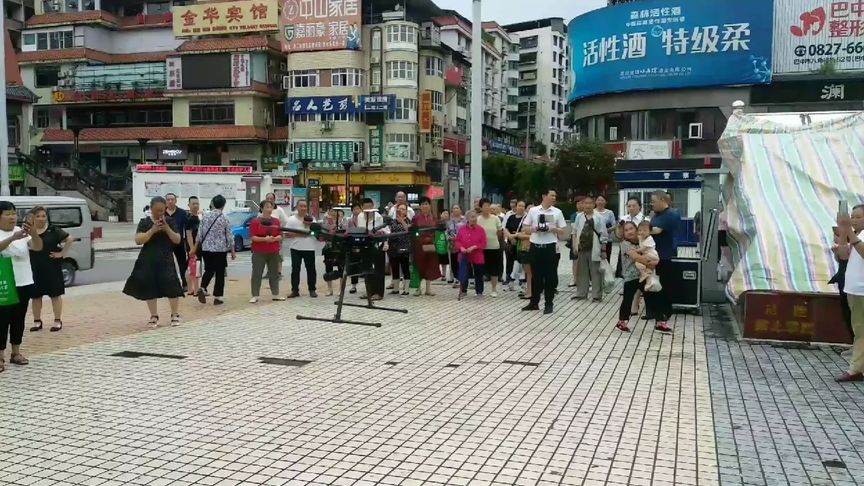 巴中通江:红军广场 无人机 空中 宣传 《森林法》