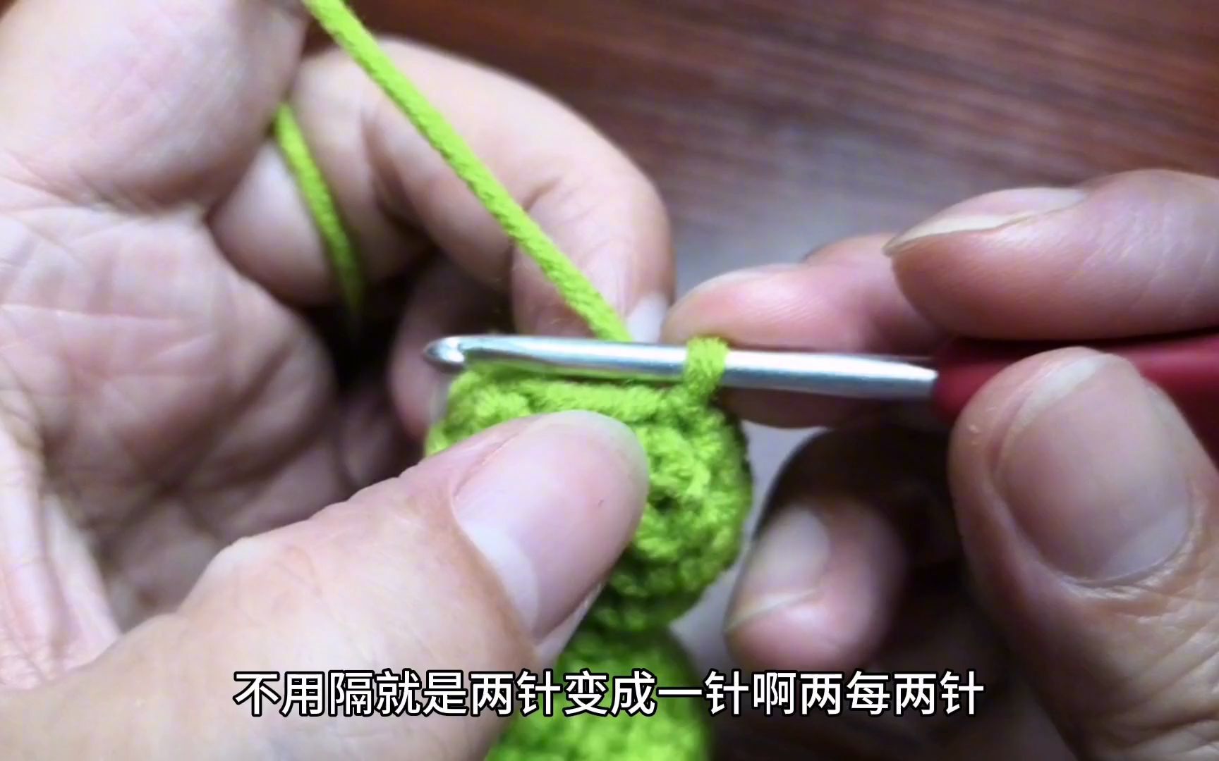零基础钩针教程葫芦挂件的钩织方法成品配上中国结福禄吉祥寓意好