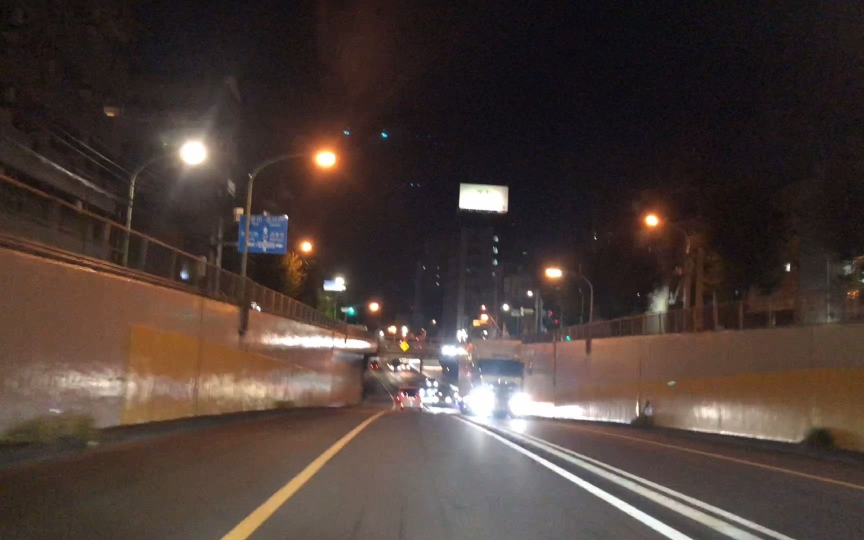 上海老压缩日本行车记录vlog 登山返程东京横滨夜景 视频编辑 パワハ...