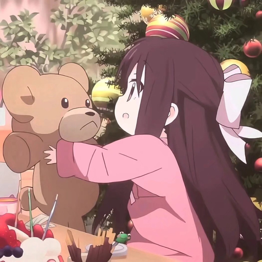 肥啾怀里的咪咪子 