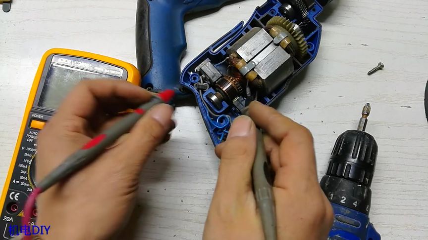 手电钻通电无反应的维修!经过检查原来是调速开关损坏!