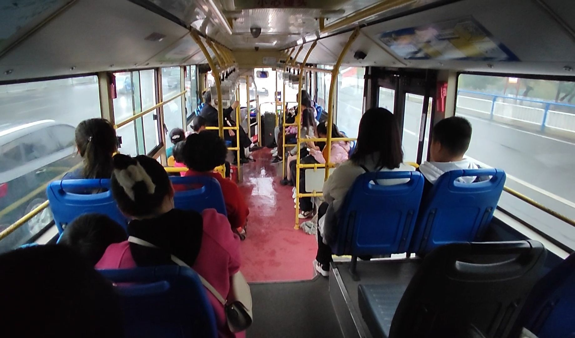 ...天然气切糕!黄石公交18路金旅XML6105J28CN(CNG潍柴版)运行实录