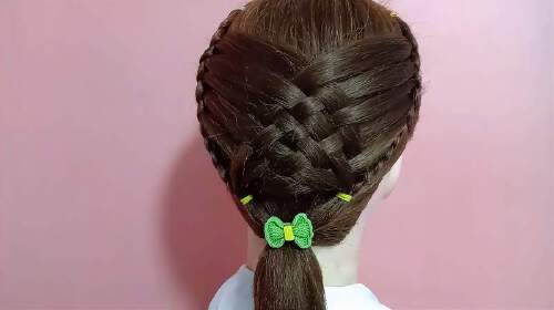 小女孩必学编发!简单利索清爽造型,从一年级到毕业都适合
