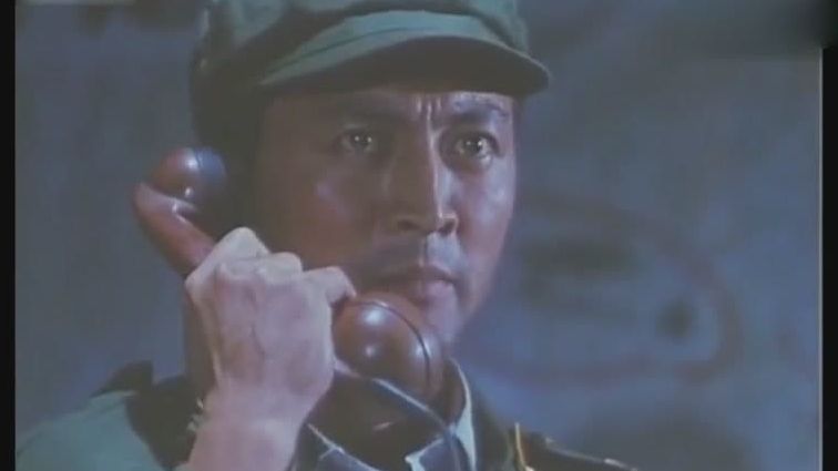 一部经典的自卫反击战战斗片,精彩好看,还是老电影经典!