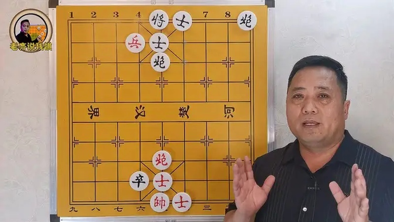 双方长得一模一样,要想赢棋,还要数学好,不识数,还赢不了!