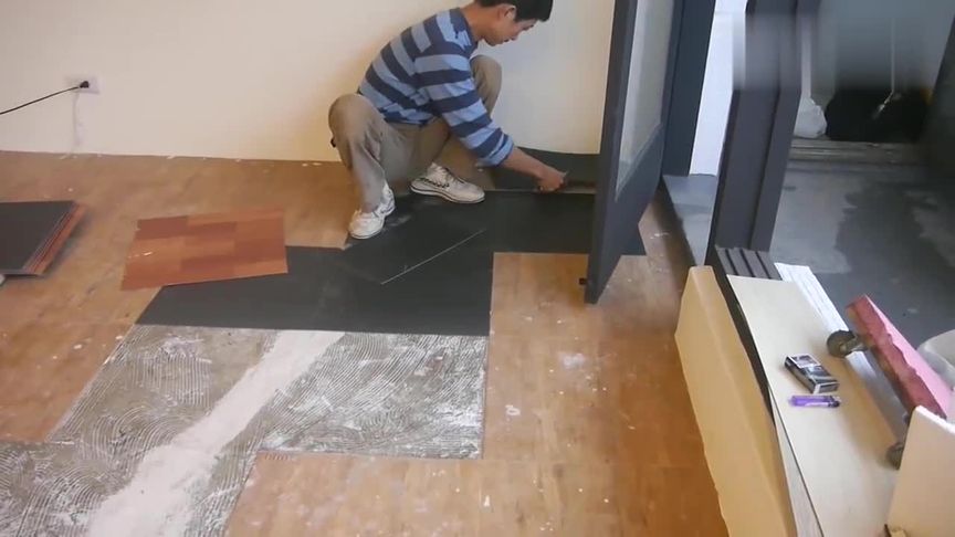 套房装修使用塑胶地板,正确的安装步骤,别被师傅坑了