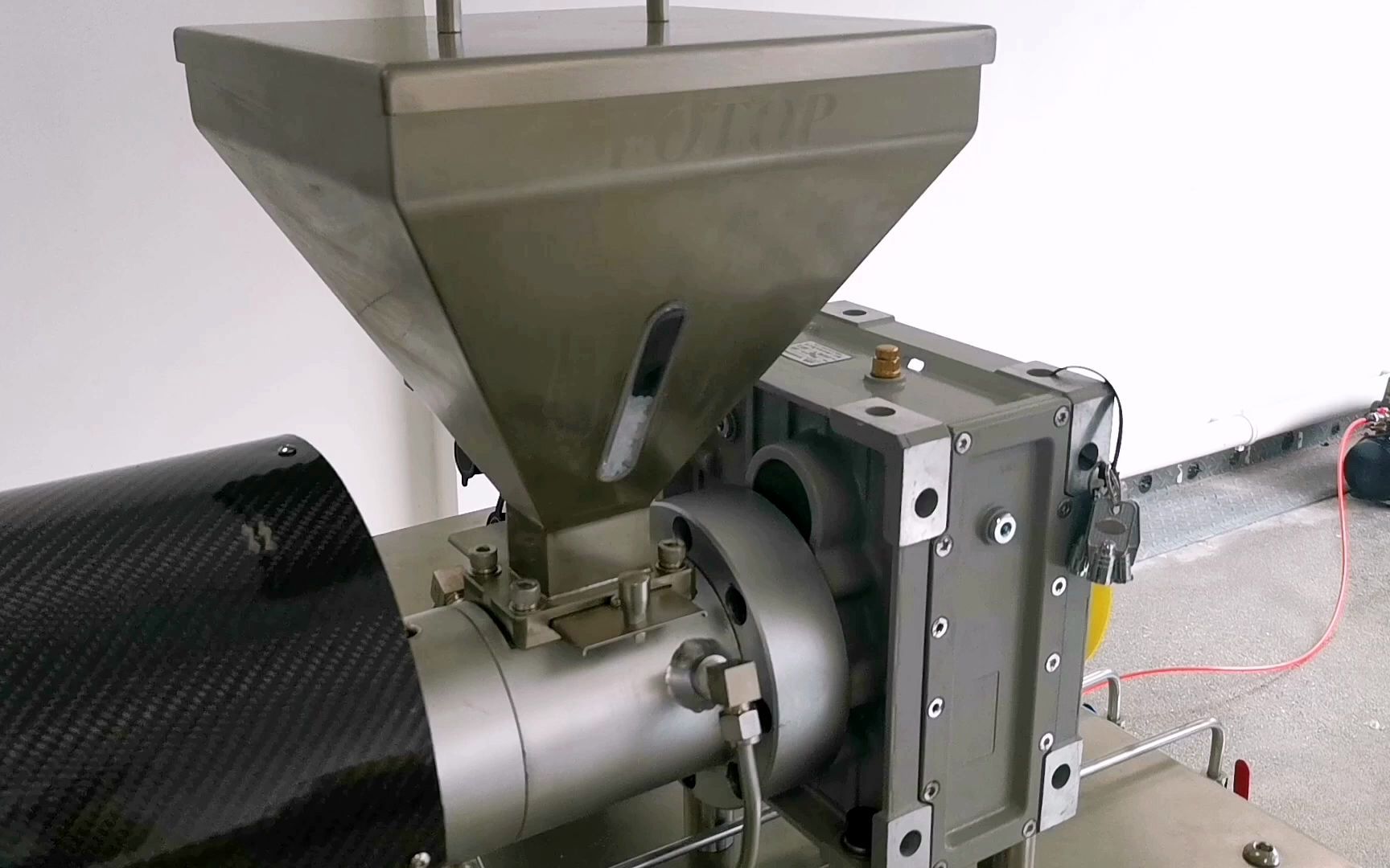 薄膜实验室打样 桌面小型流延机 广州市普同实验分析仪器有限公司