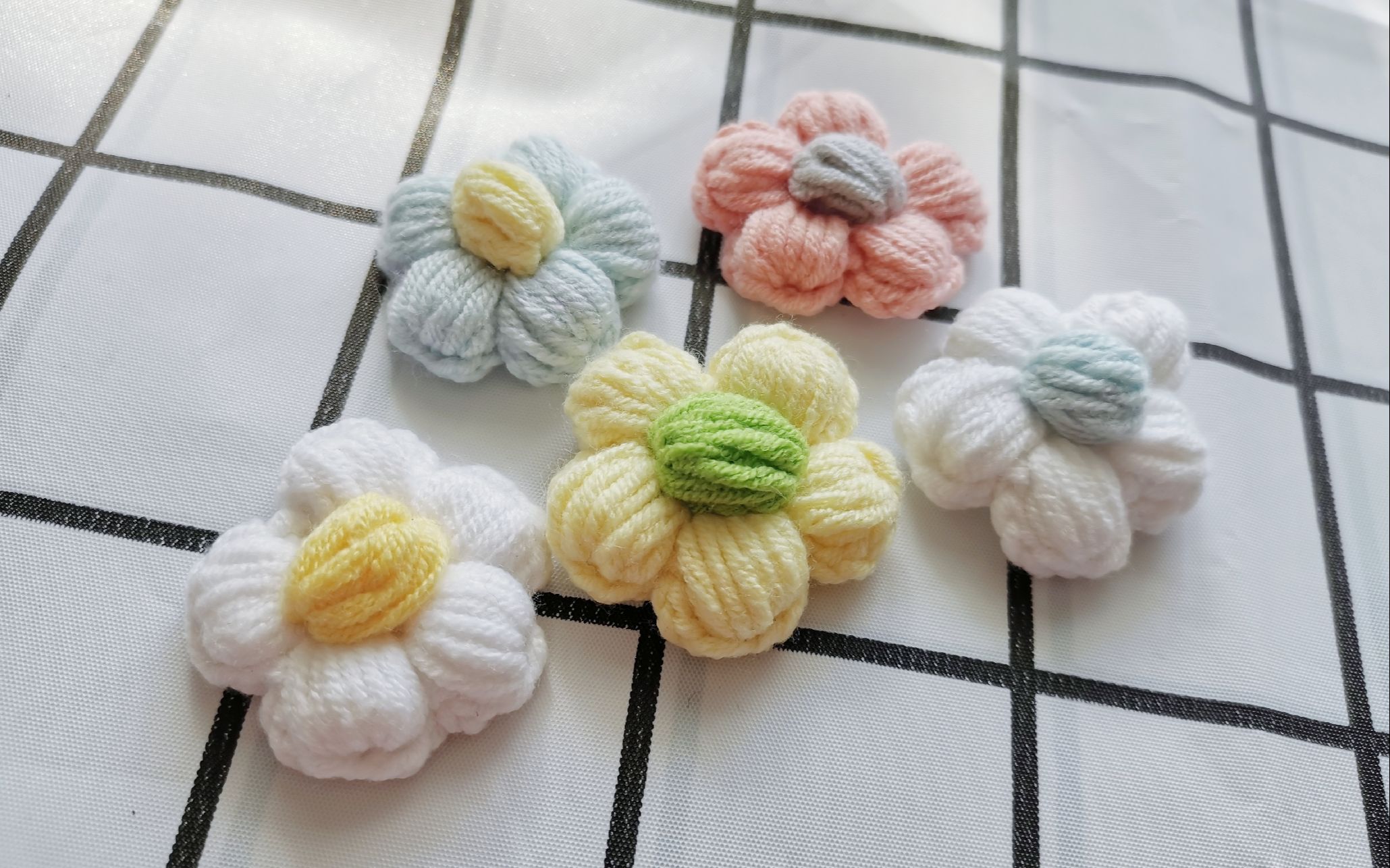 泡芙花钩针教程 我现在对标题编辑是豪不上心了