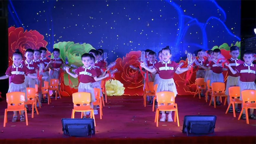 启迪幼儿园2021届毕业典礼晚会大班组表演节目-1