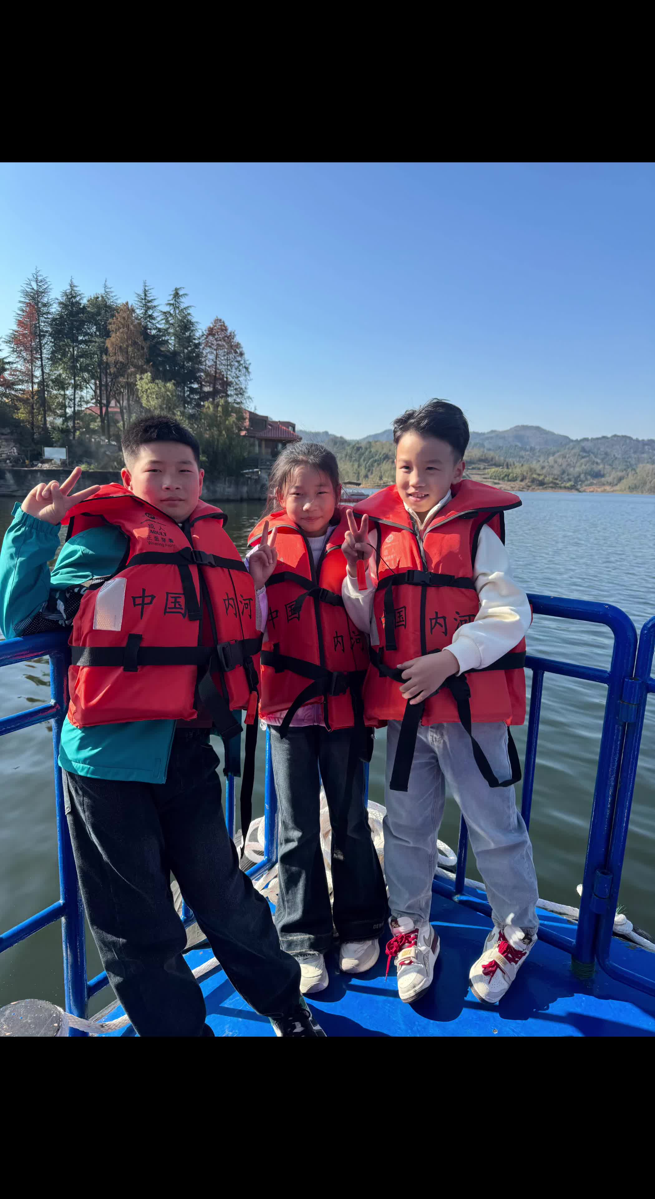 让我们荡起双桨小船儿推开波浪 ,自然风景欣赏