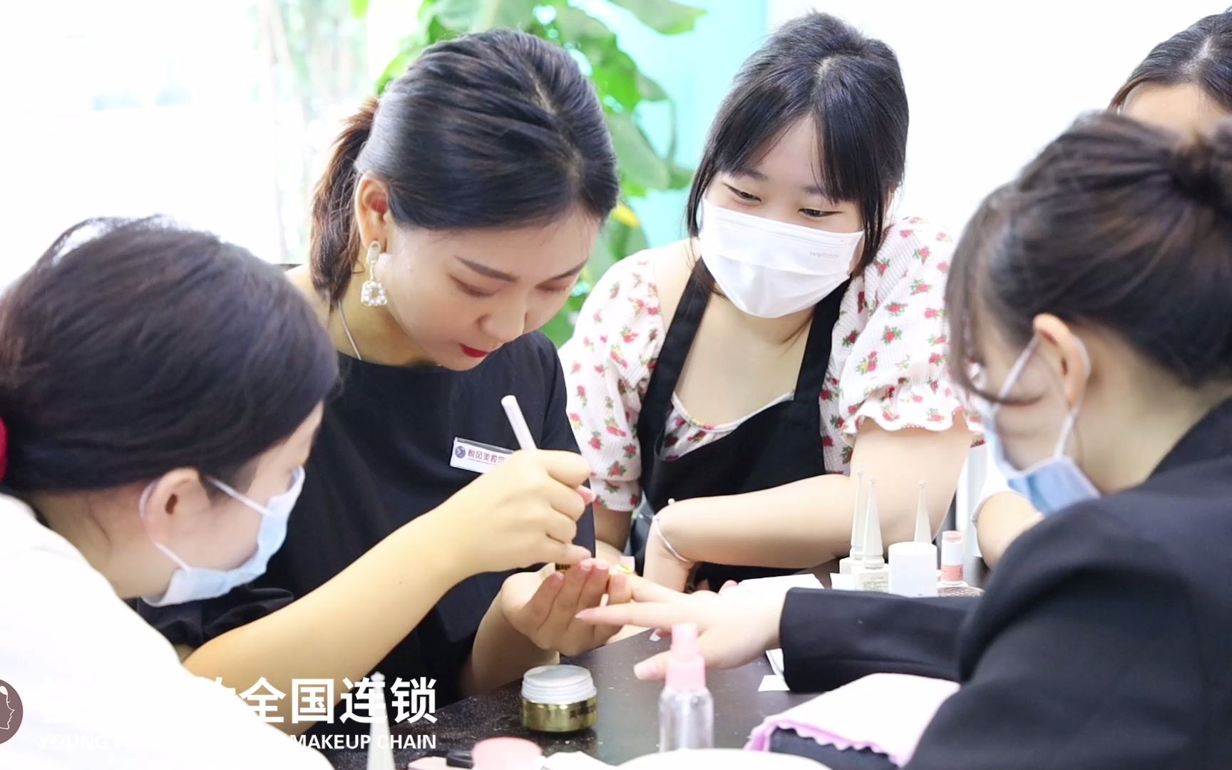 美甲培训|昆明学美甲的地方只推荐学校