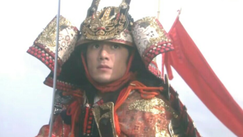 ...最终潮水方向发生改变,源氏进行反击,大破平氏大军,二位尼带着天皇...