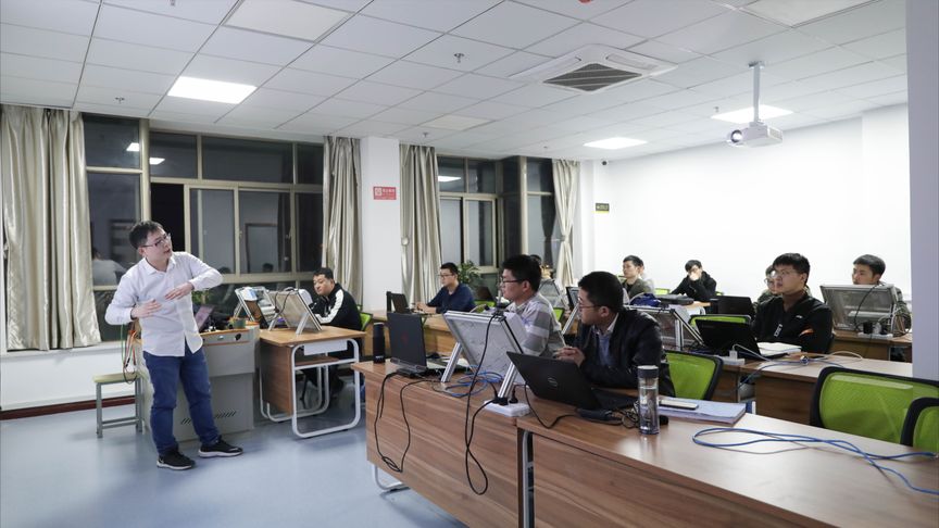 中间继电器应用及其应用选型