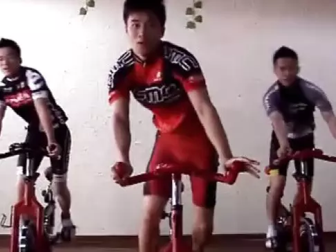 动感单车教学!第一弹。