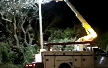 LED路灯 -- 新农村建设亮灯完工视频