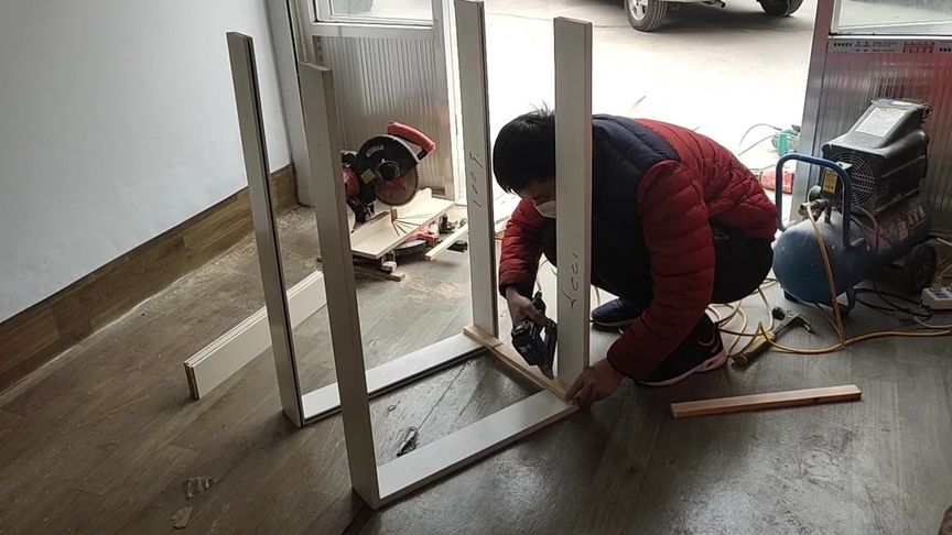 卖掉三个机器,快递公司竟然让打木架,早知这么简单自己做了