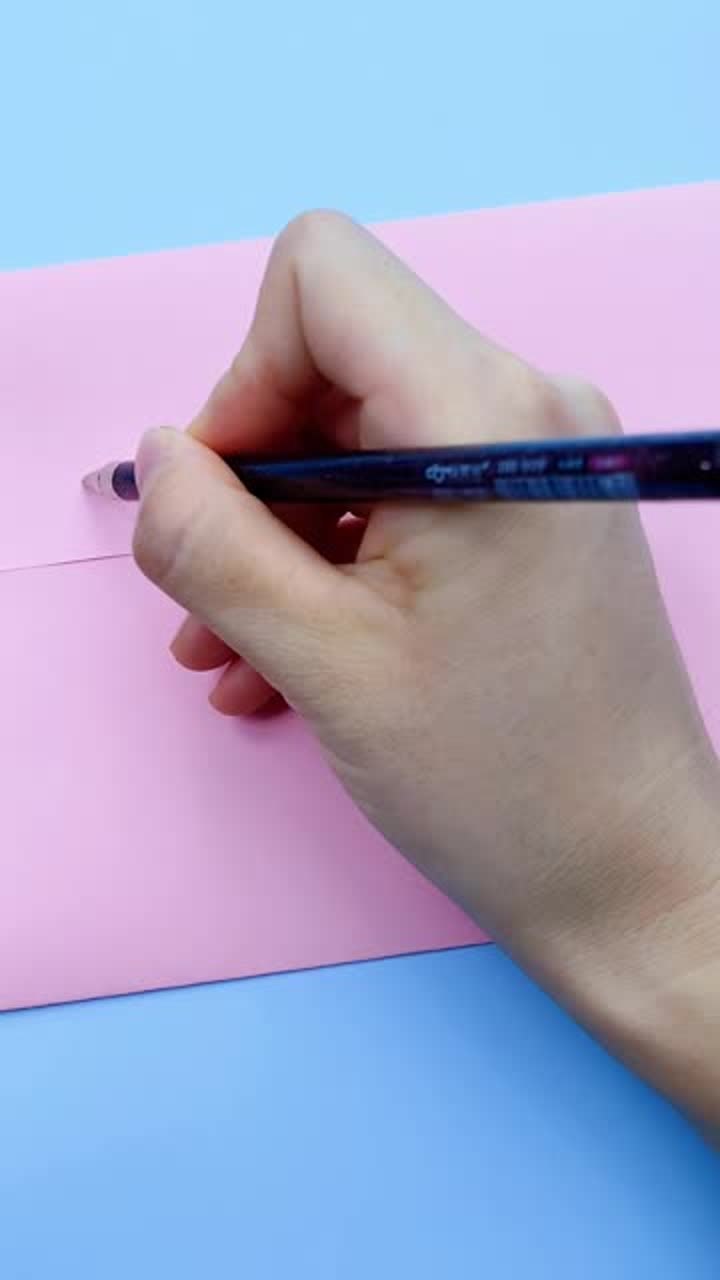 教师节送贺卡时,贺卡的信封上一定要这么写 教师节快乐