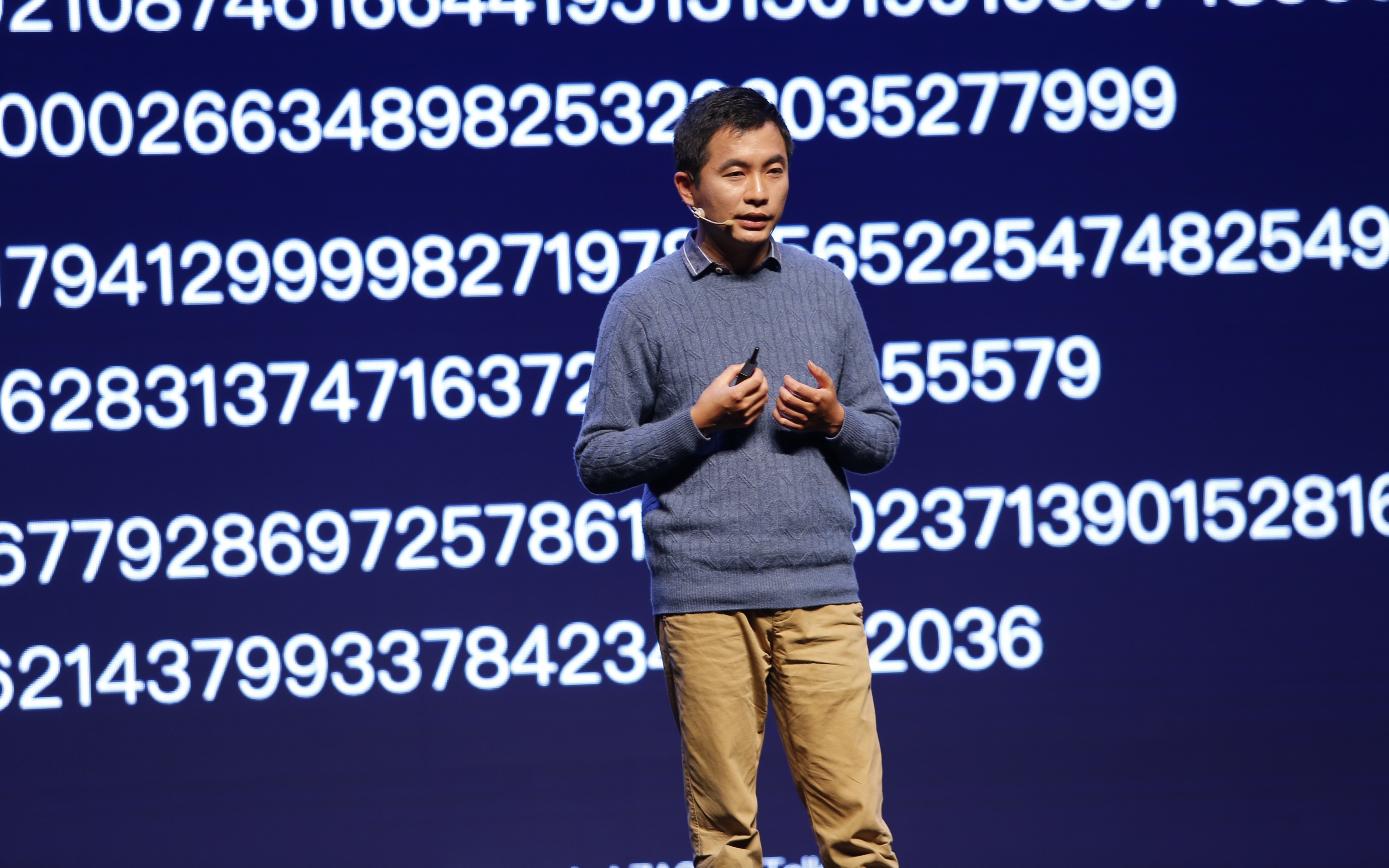 【演讲】在计算的视角里,世界是什么样的?| 造就Talk·陆品燕