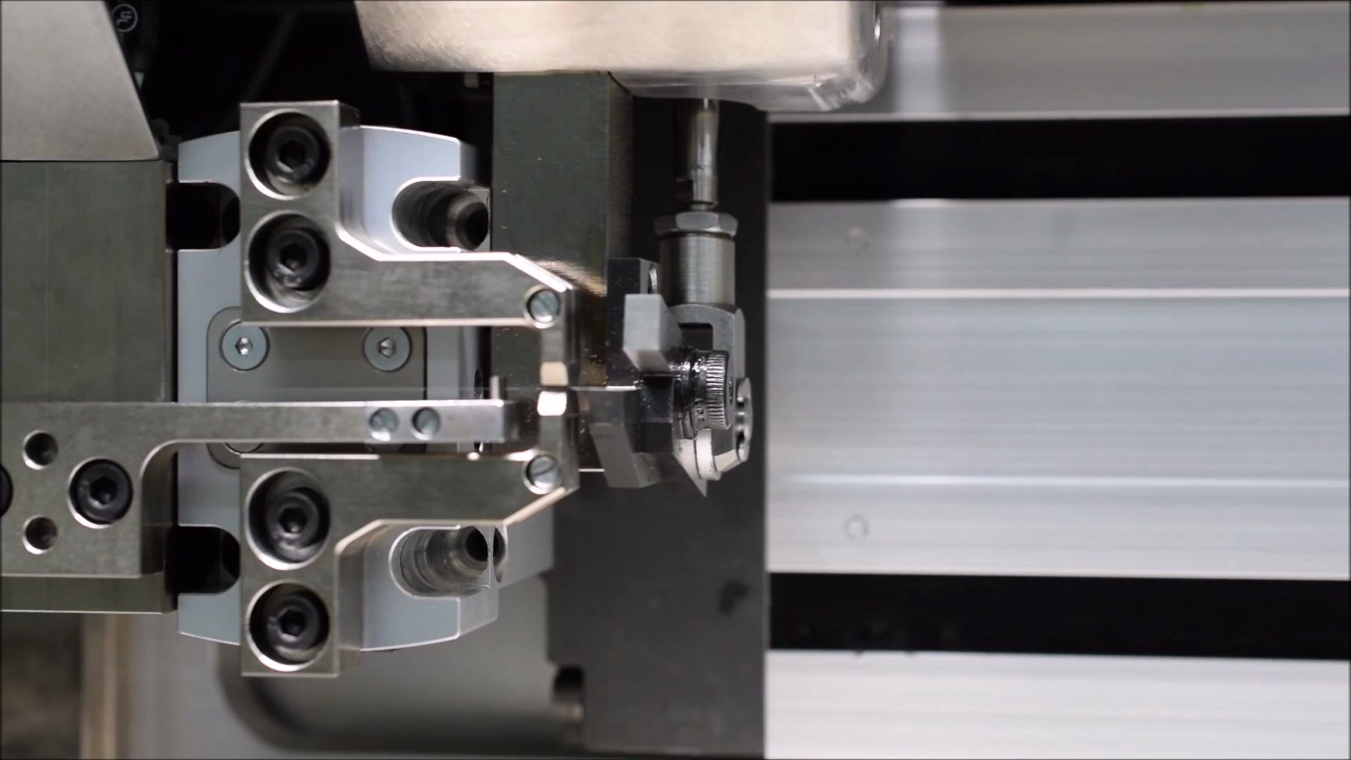 机械手表动力驱动 发条 制作过程