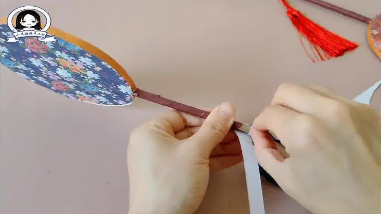 手工激励月用快递盒,一根筷子,来制作简单古风团扇