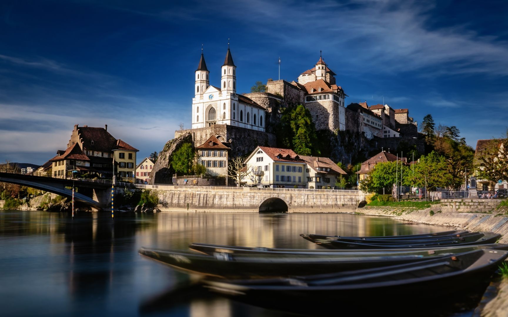 今天带大家爬取链家的房源信息, 各大房源任你挑!