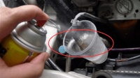 开车时, 氧传感器故障灯亮了怎么办? 很多老司机不当回事, 吃了大亏!