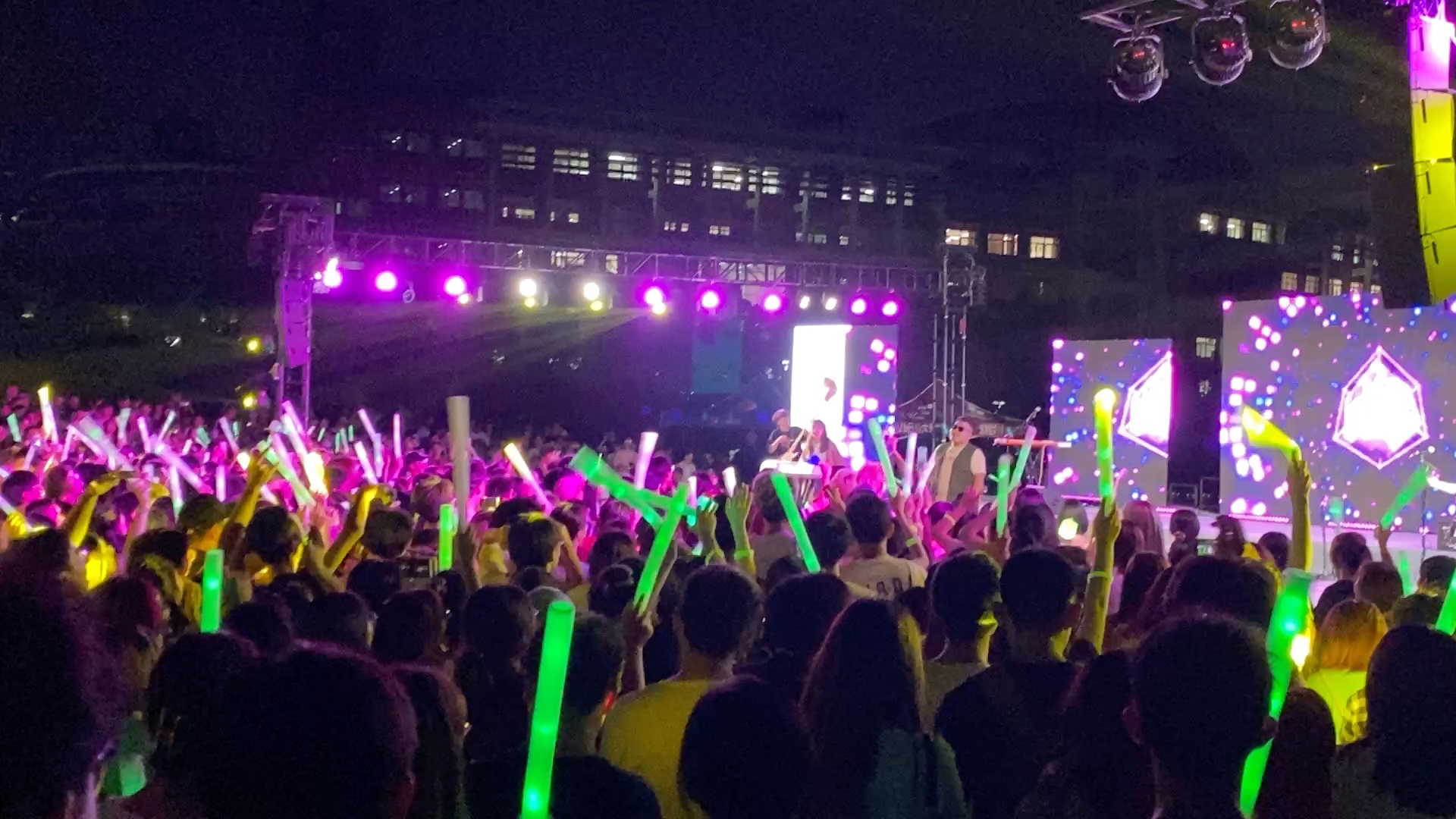 中国计量大学2021纳米音乐节-你要跳舞吗