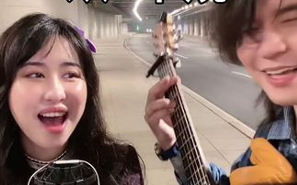 当你把周杰伦和林俊杰的歌唱成一首歌,会有多好听?