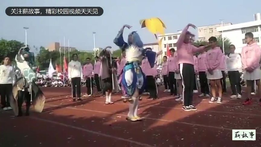 校运动会开幕式,这是哪个班级