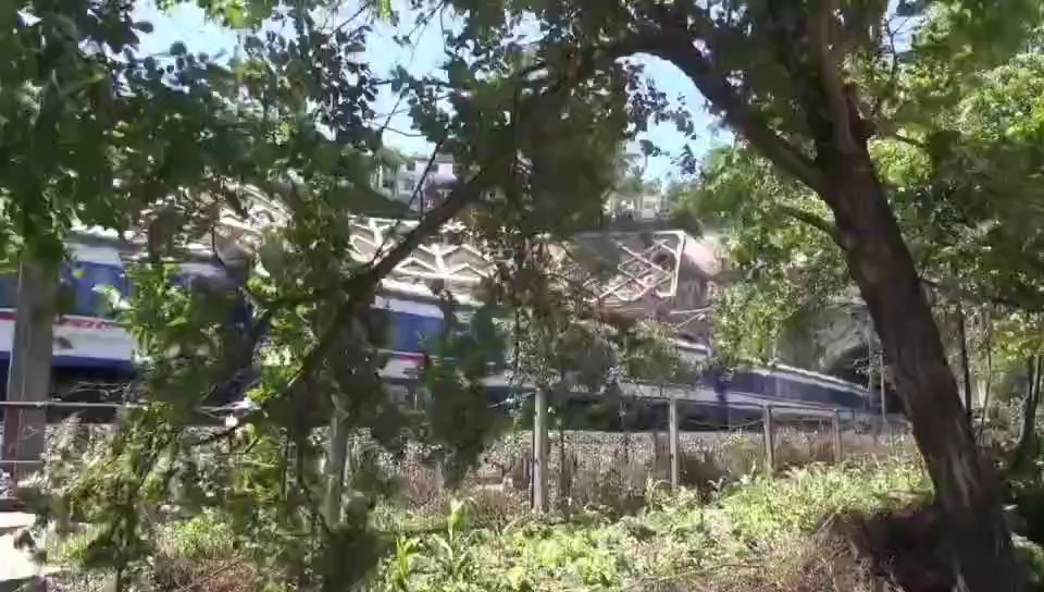 年代久远的成都至北京西 T8次列车,可惜全国再无全列原色。