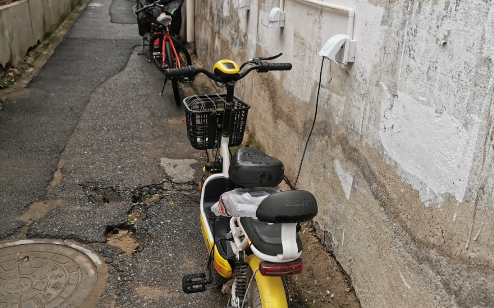 北漂族的电动车是怎么充电的?