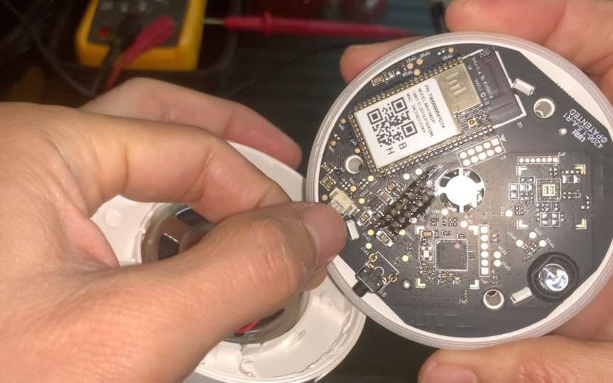 再来修一个小米多功能网关二代,又是wifi模块短路