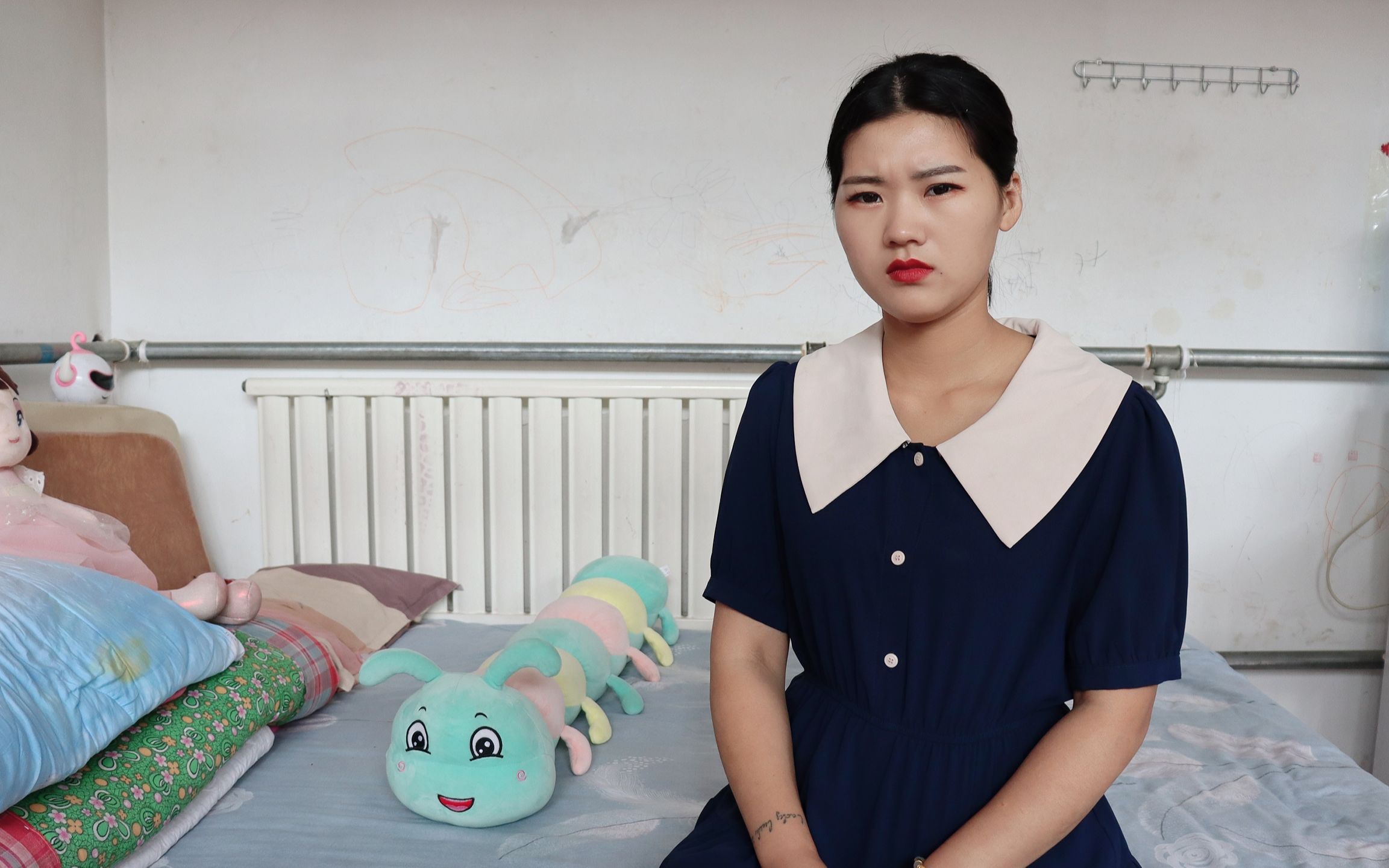 我陪初恋男友去相亲,结果老公知道后要跟我离婚,我该怎么挽回?