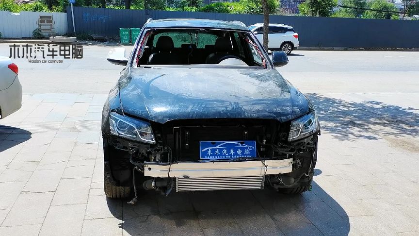 奥迪Q5开空调电子扇不工作维修故障案例