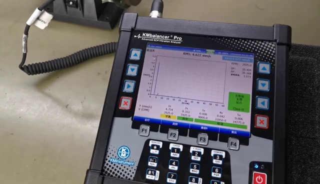 ...Pro多功能机械状态分析仪便携式设计,适用于各种转动机械的振动...