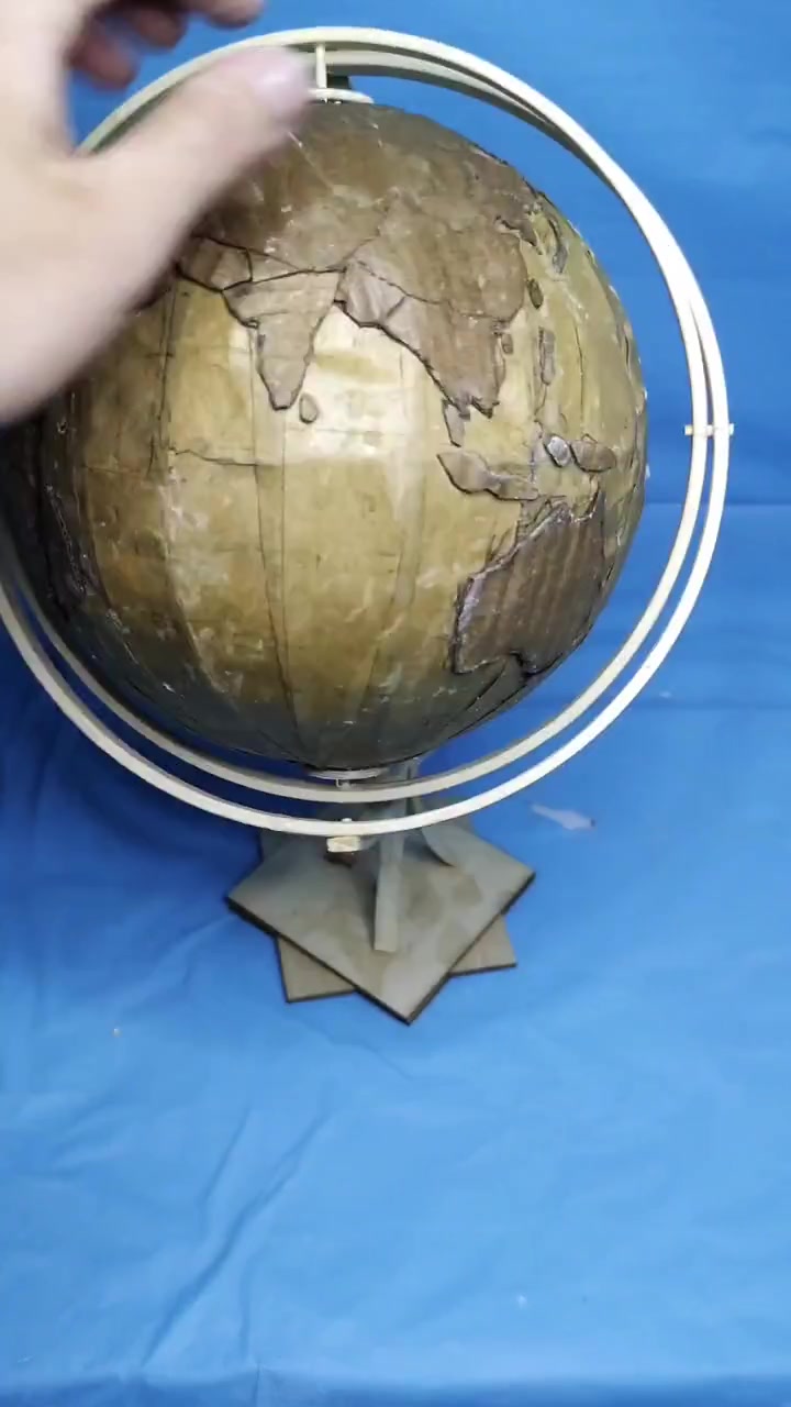 手工制作地球仪