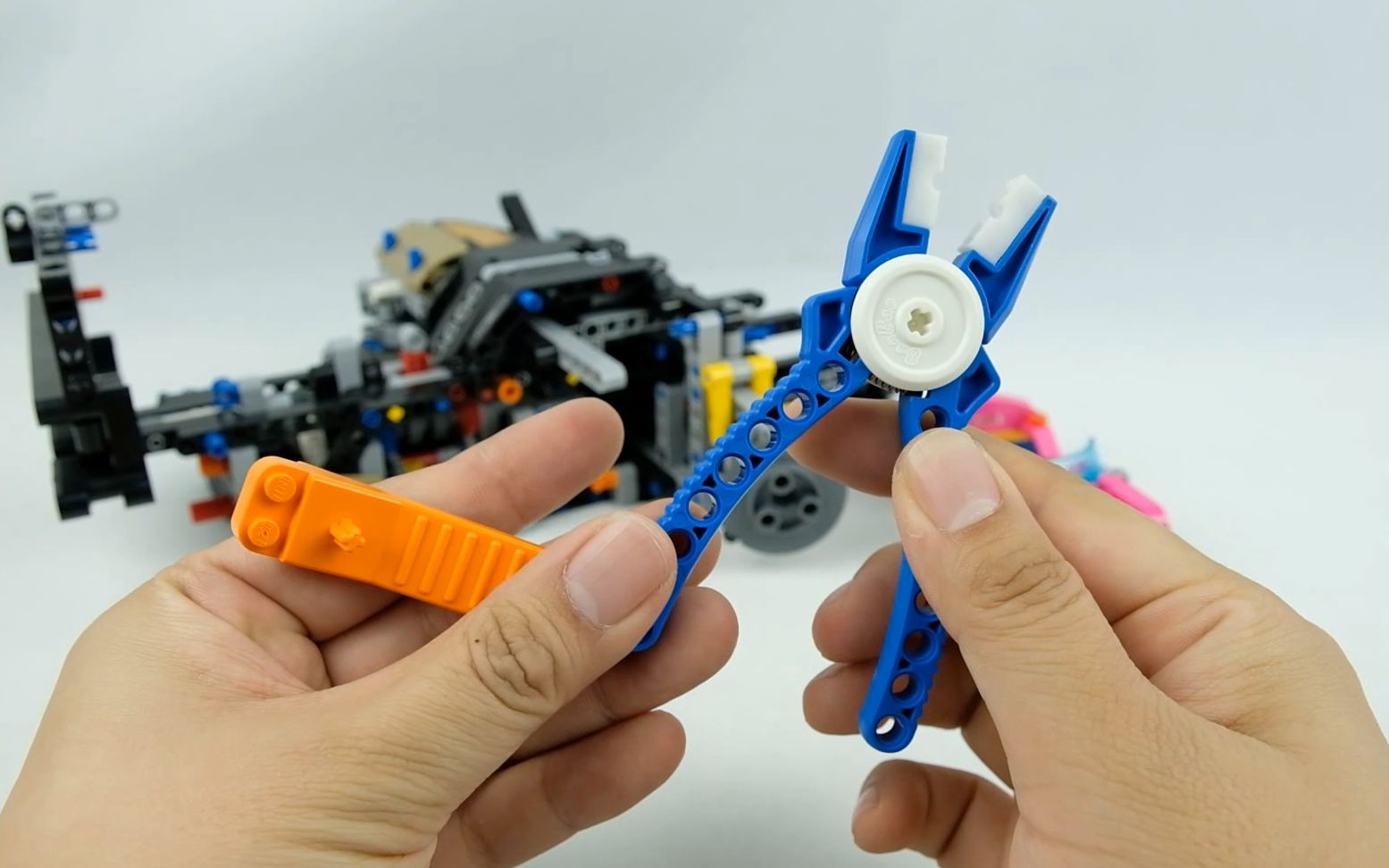 乐高拆件工具怎么用?学会这几招,轻松玩转乐高