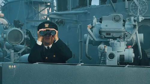 《红海行动》都弱爆了!这海战才叫血脉贲张,全程高能无尿点!