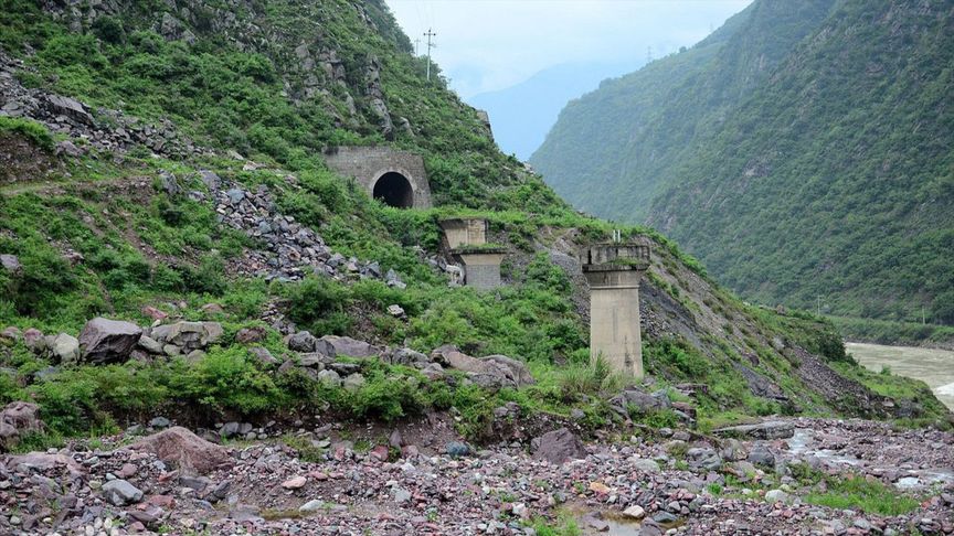 【Minecraft】1981成昆铁路事故模拟