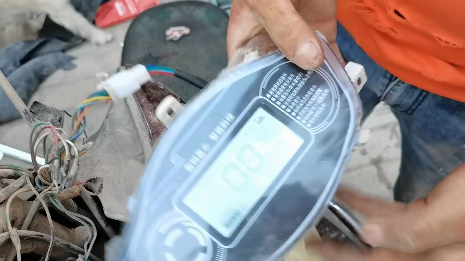 电动车机械仪表改新款液晶仪表需要注意哪些?师傅教你在家自己动手...